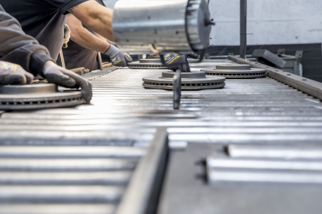 Leis­tun­gen - Sperrlager, Nachbearbeitung, Nachbearbeitung, Personal